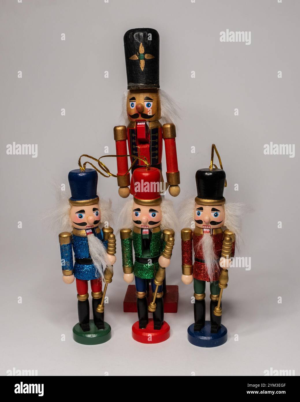 Traditional holiday nutcrackers hi-res stock photography and images - Alamy