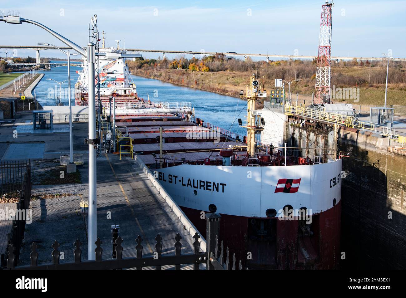 CSL St.-Laurent bulk carrier approaching Welland Canal lock 3 in St ...