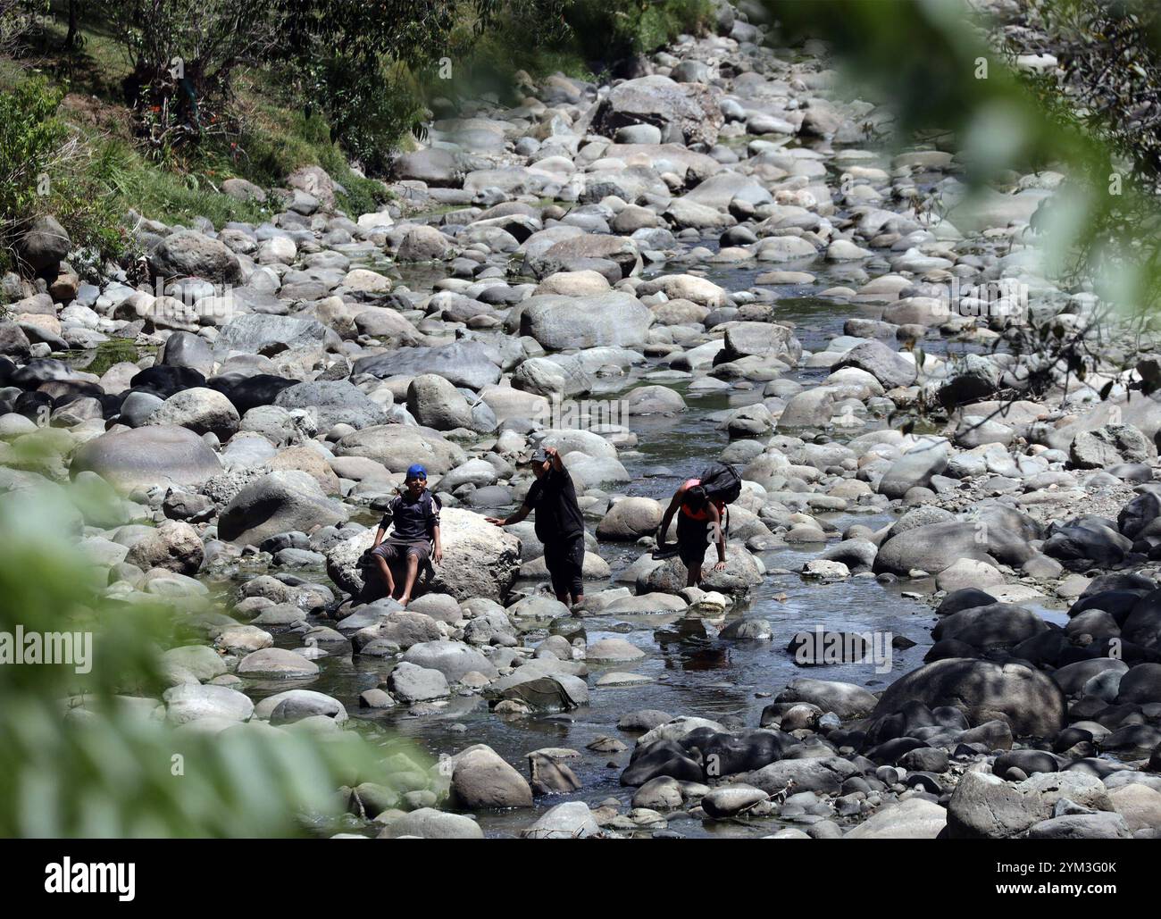 TOMEBAMBA RIVER BASIN ESTIAJE Cuenca,Ecuador November 20, 2024 The ...