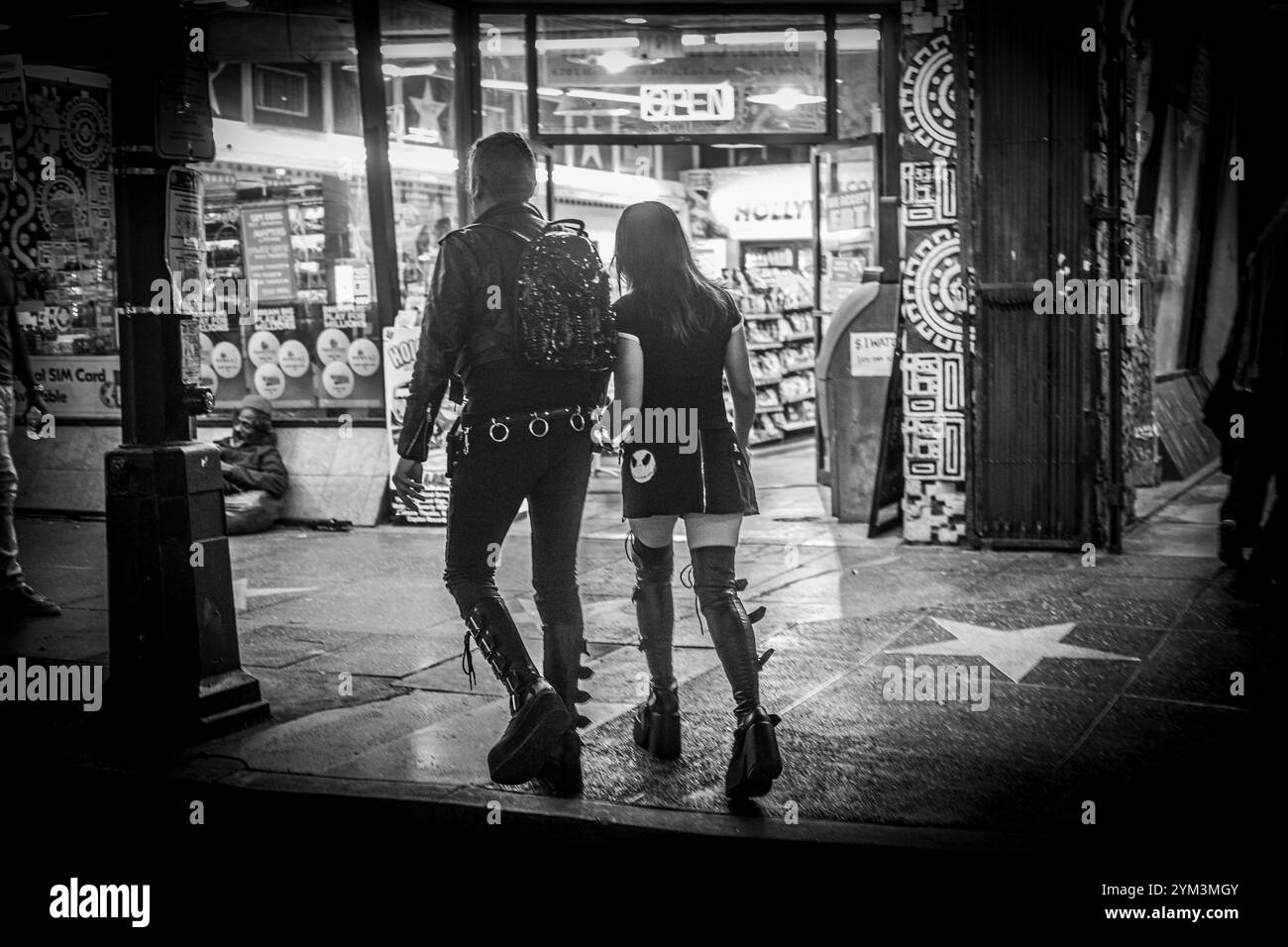 Young goth couple on The Walk of Fame, Hollywood, Los Angeles ...