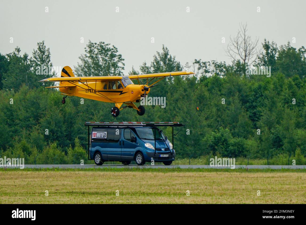Scary airport landing hi-res stock photography and images - Alamy