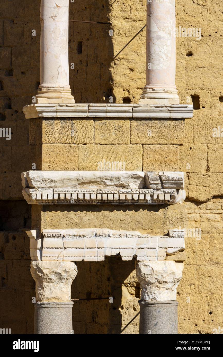 Roman Amphitheatre, Orange, UNESCO world heritage, Provence, France ...