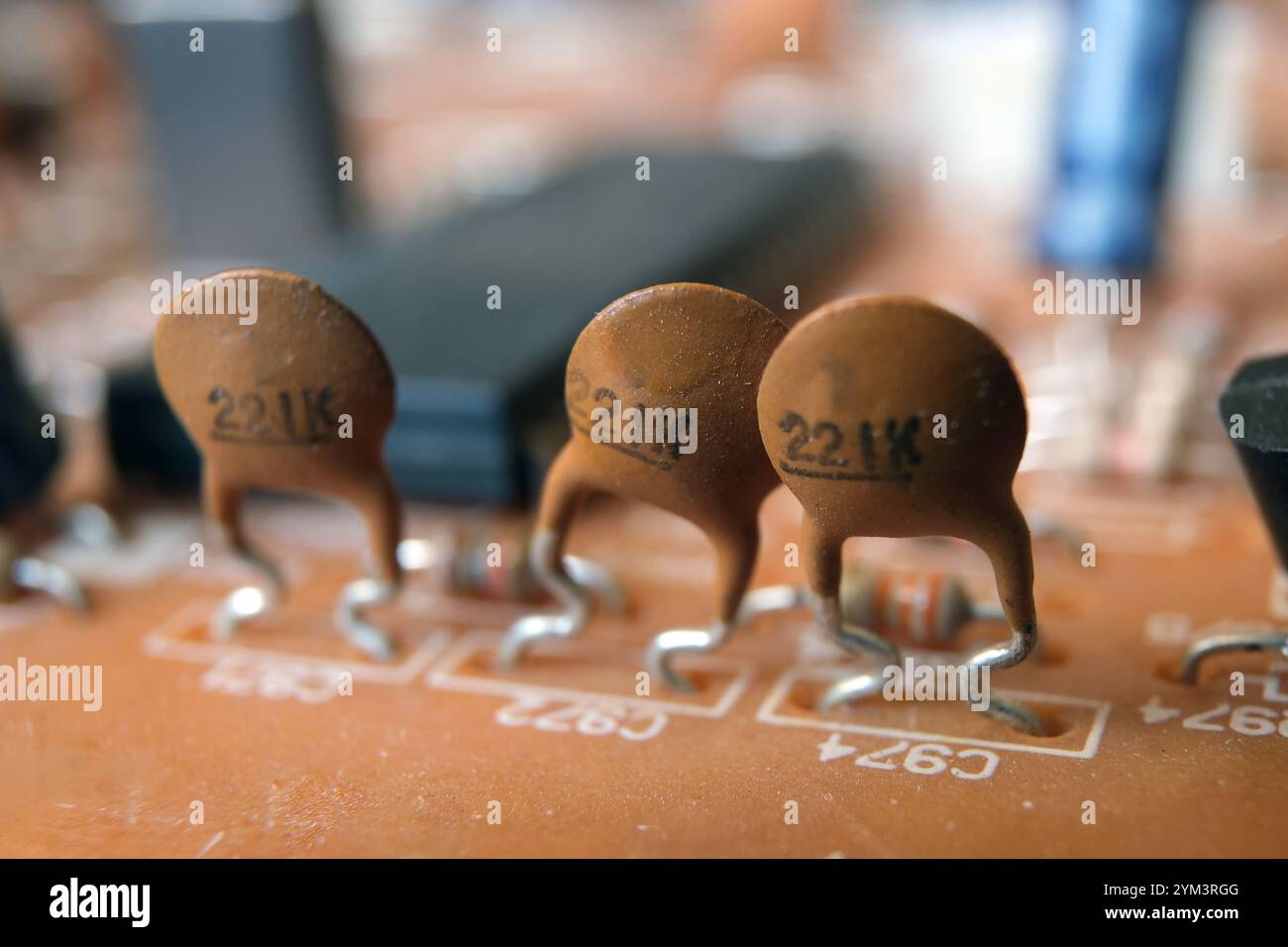 Dielectric layer hi-res stock photography and images - Alamy