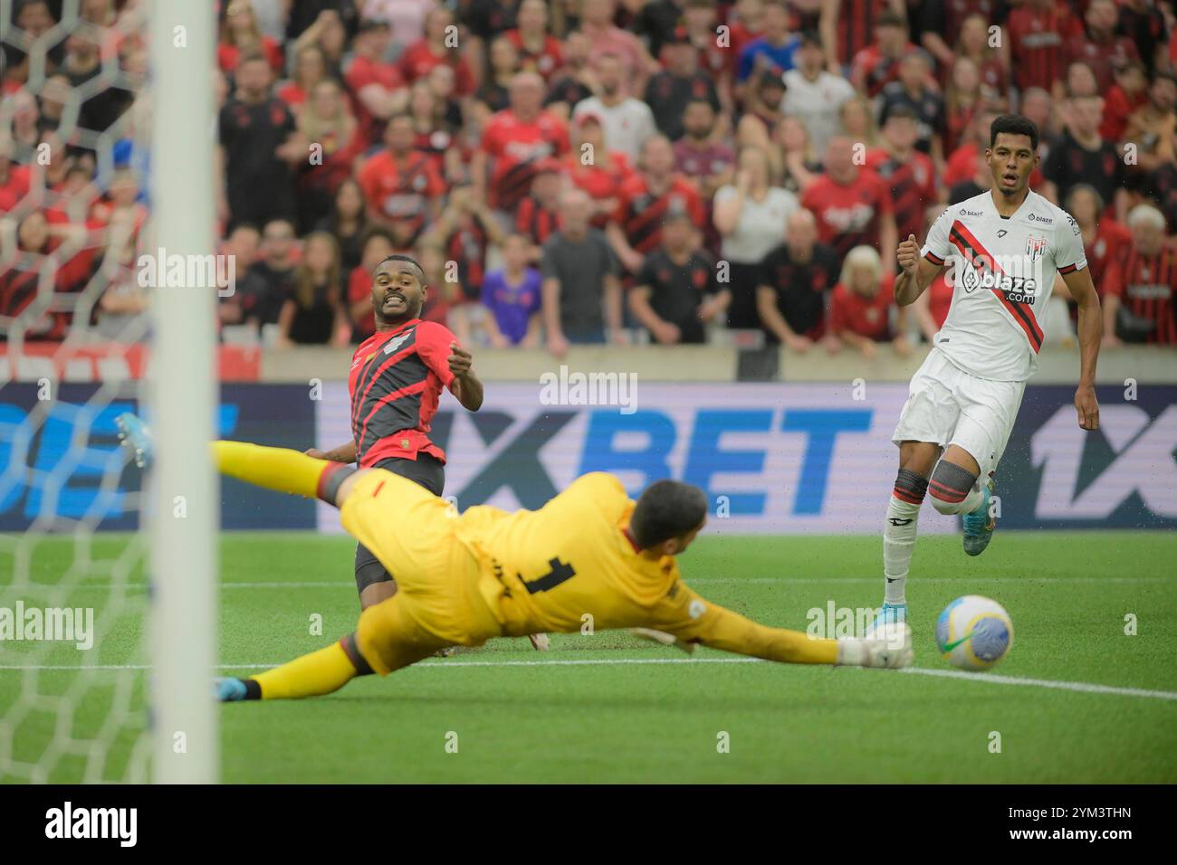 Curitiba, Brazil. 20th Nov, 2024. Ronaldo, Nikão and Alix during ...