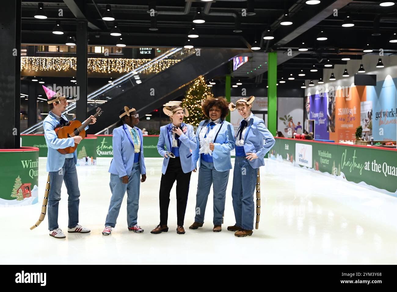 THE CAST OF POLKA THEATRE’S FESTIVE SHOW THE NUTCRACKER IN COSTUME ON ...