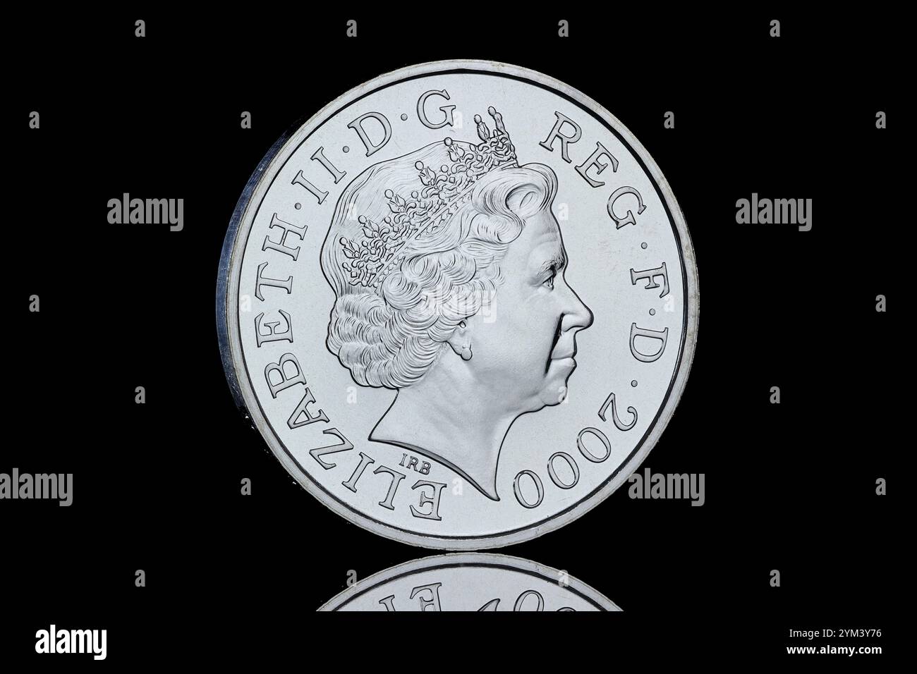 The UK year 2000 £5 coin obverse features the 4th coin portrait of ...