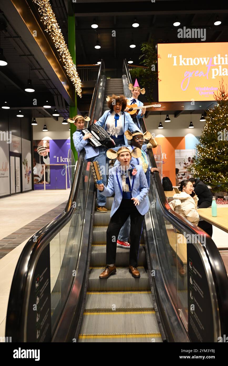 THE CAST OF POLKA THEATRE’S FESTIVE SHOW THE NUTCRACKER IN COSTUME ON ...