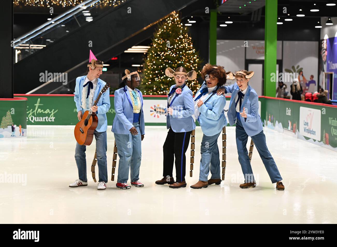 THE CAST OF POLKA THEATRE’S FESTIVE SHOW THE NUTCRACKER IN COSTUME ON ...