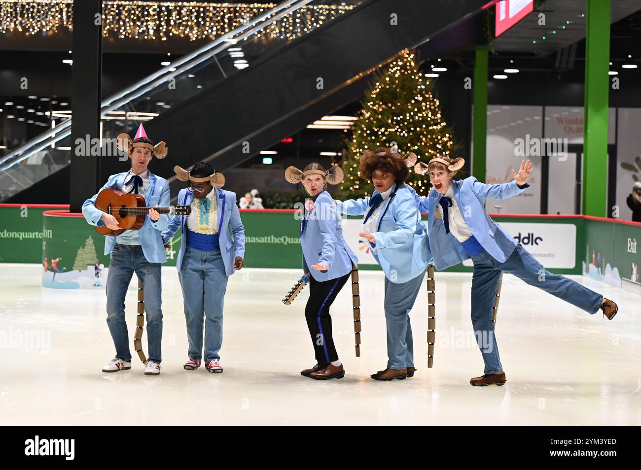THE CAST OF POLKA THEATRE’S FESTIVE SHOW THE NUTCRACKER IN COSTUME ON ...