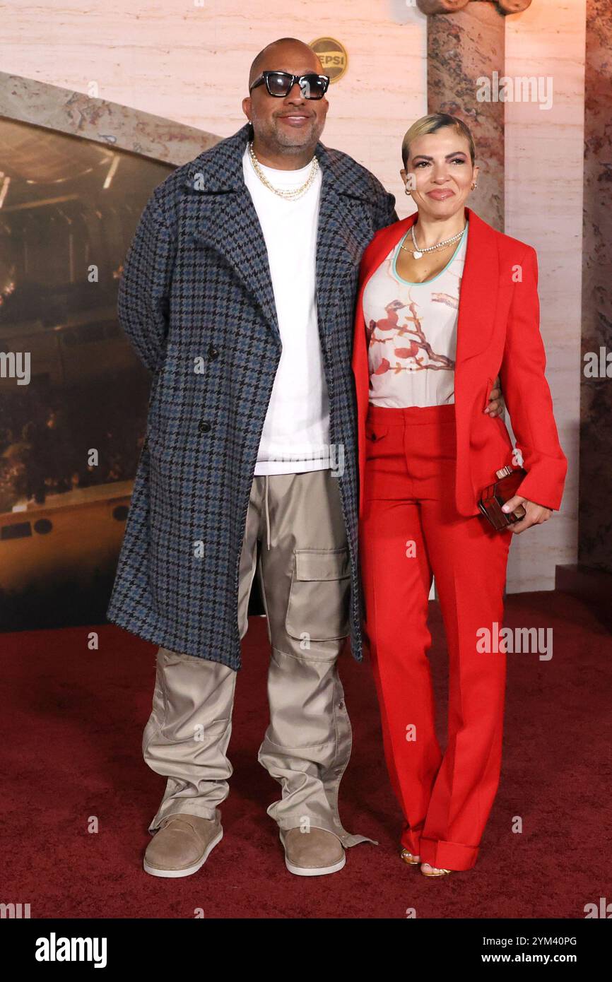 Ca. 18th Nov, 2024. Kenya Barris, Bow Barris at arrivals for GLADIATOR ...