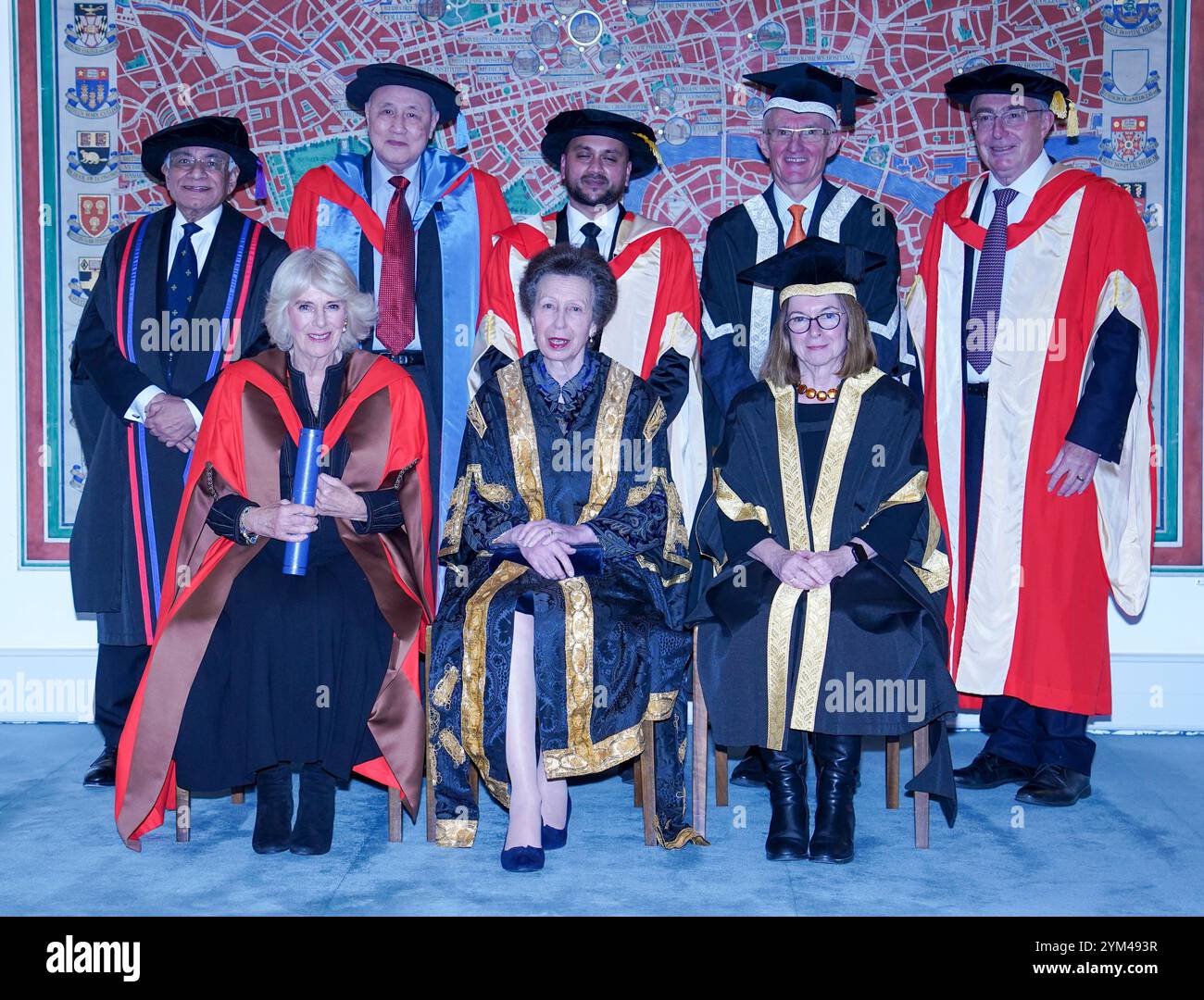 (left to right front row) The Queen poses with the Princess Royal ...