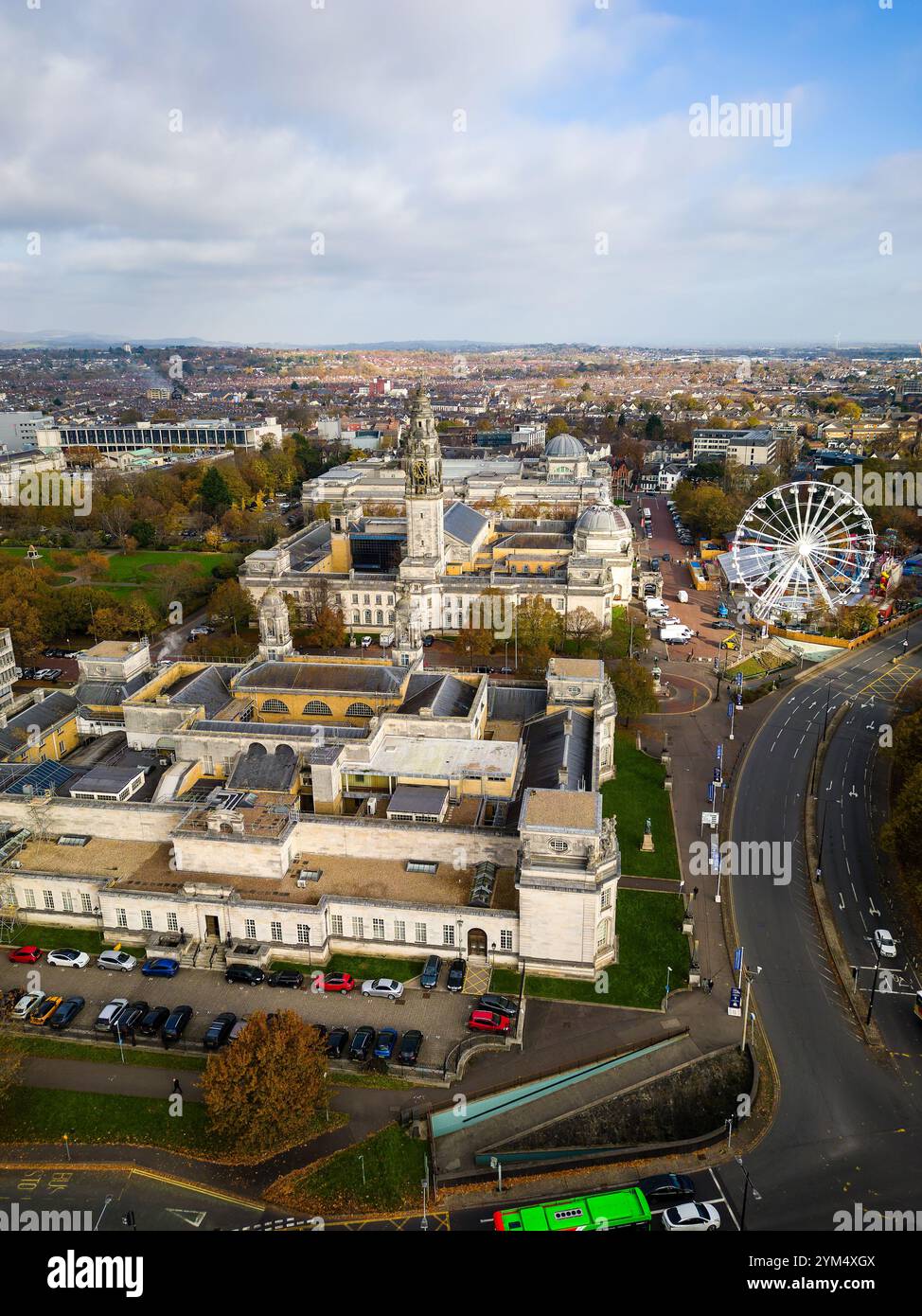 Aerial view of Cardiff (Wales) with autumn foliage and leaves Stock ...
