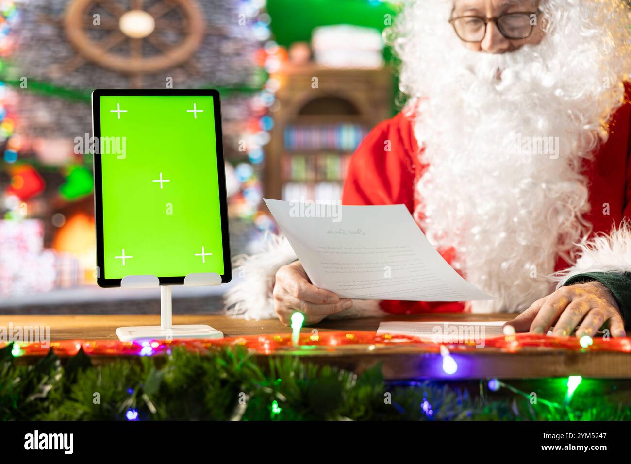 Santa leaving toys hi-res stock photography and images - Alamy