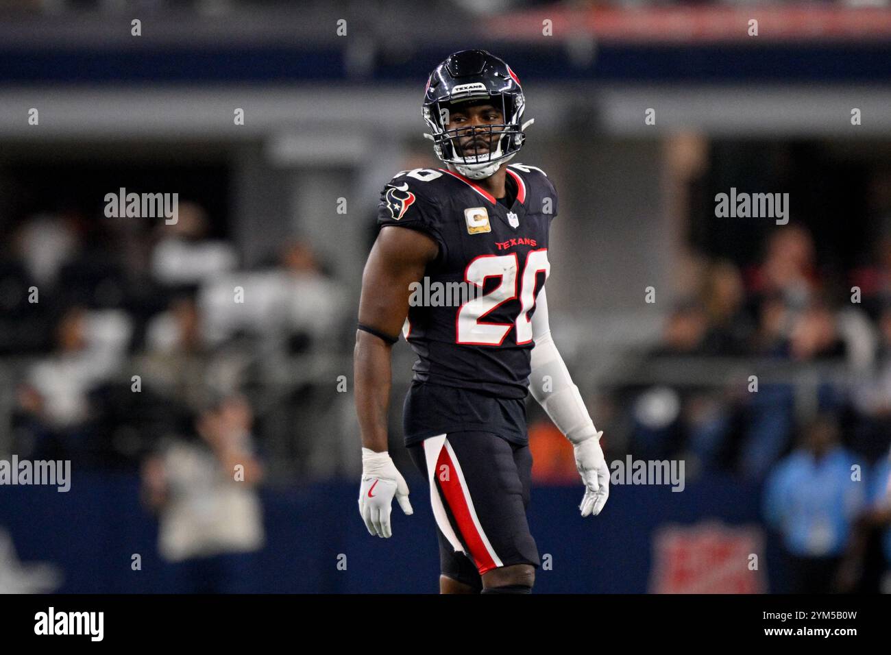 Houston Texans safety Jimmie Ward (20) gets into position during an NFL ...