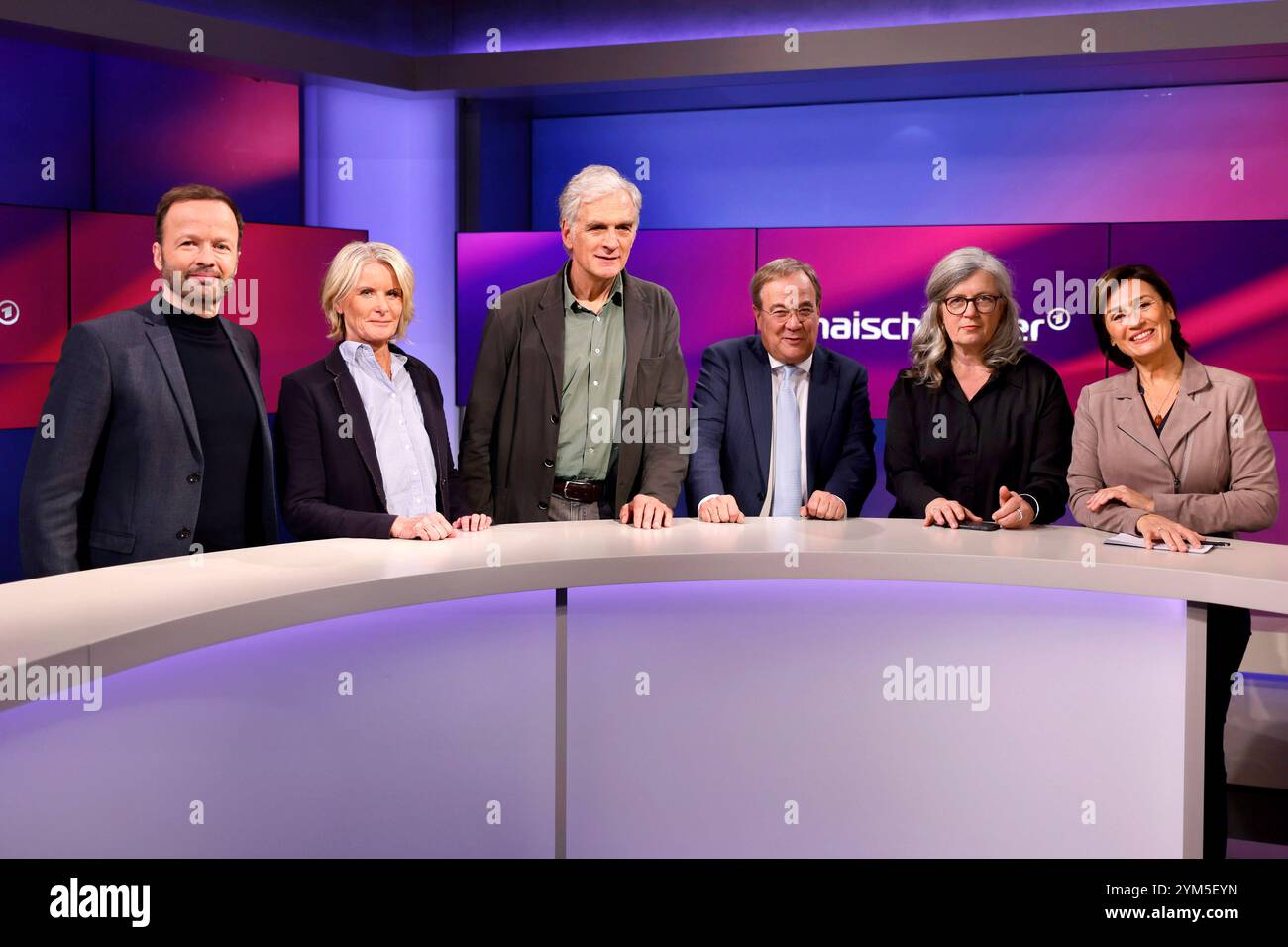 Moderator Georg Restle, Journalistin Susanne Gaschke NZZ, Schauspieler ...