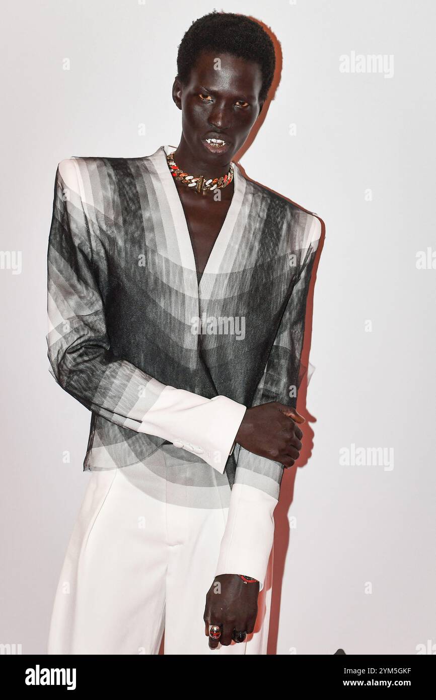 Paris, France. 20th Nov, 2024. South Sudanese model Mamuor Majeng poses ...