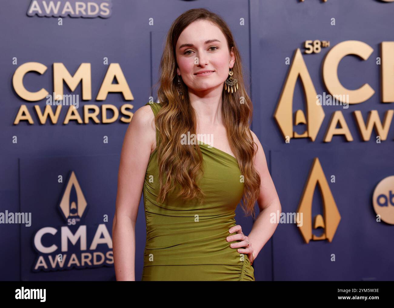 Nashville, United States. 20th Nov, 2024. Cat Higgins arrives on the ...