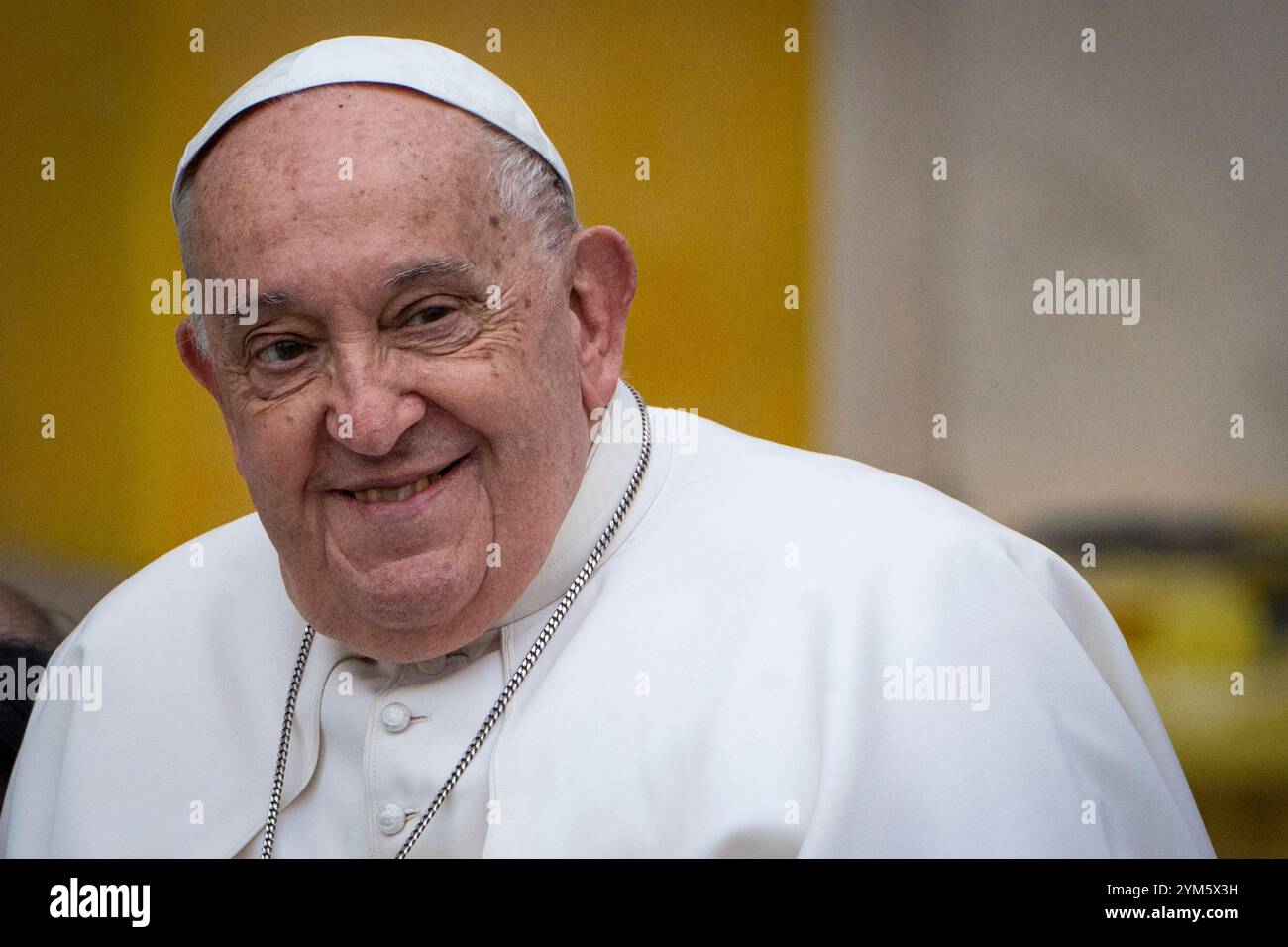Pope Francis arrives in St. Peter's Square for his traditional General ...
