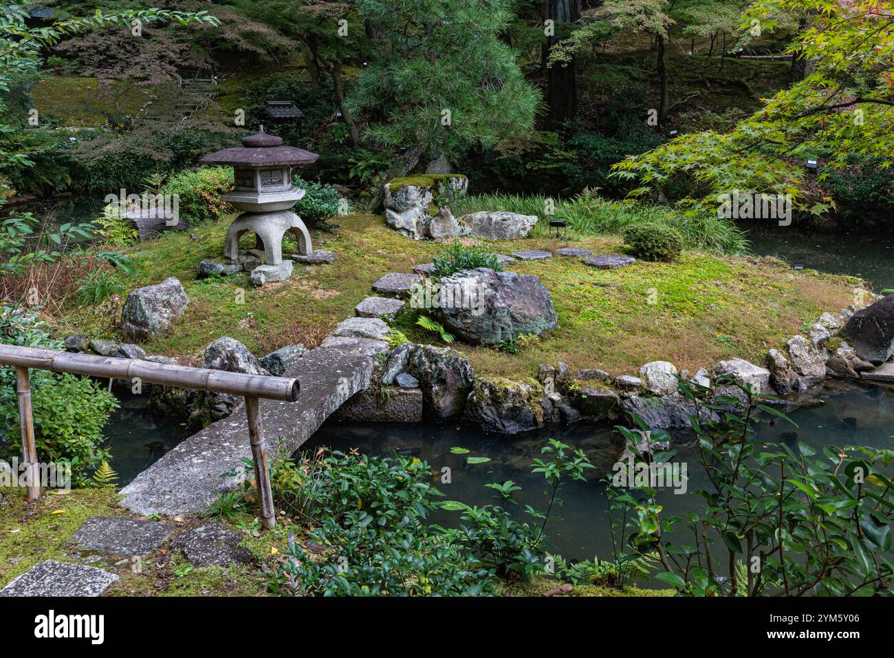 Konkai-Komyoji Temple is one of the main temples of the Jodo sect of ...
