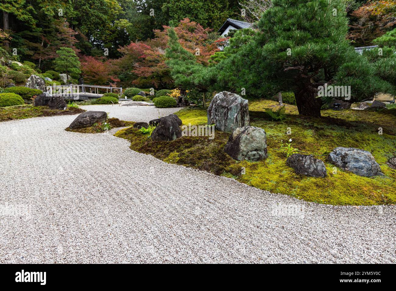 Konkai-Komyoji Temple is one of the main temples of the Jodo sect of ...