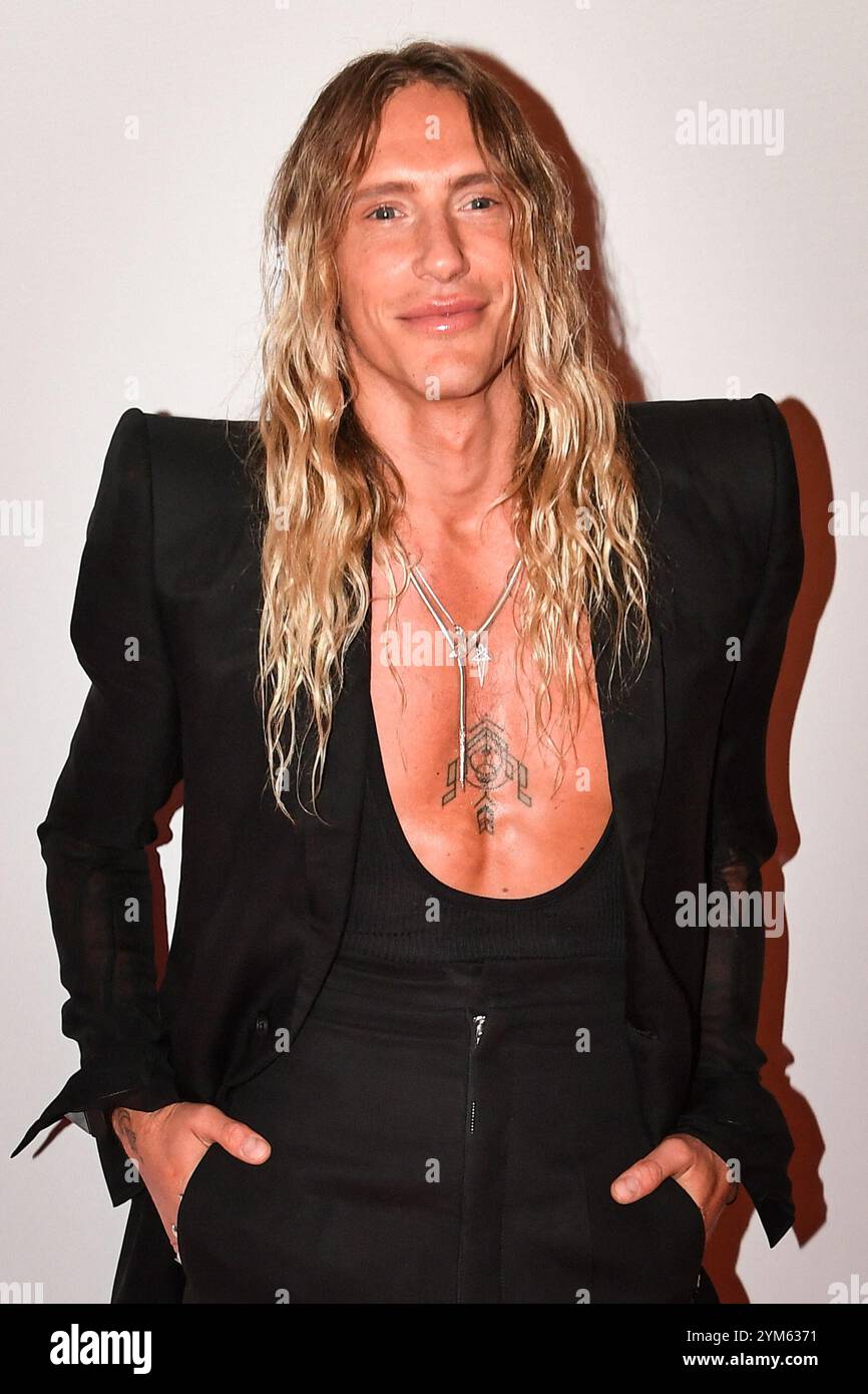 Paris, France. 20th Nov, 2024. Australian model Tyrone Dylan Susman ...