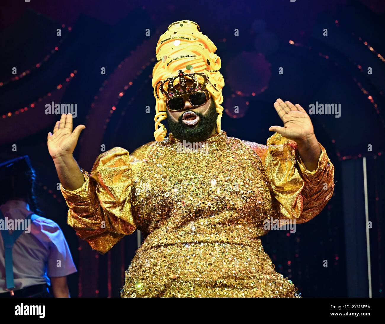 LONDON, UK. 20th Nov, 2024. Actor Andre Antonia as Aladdin, Aleyna ...