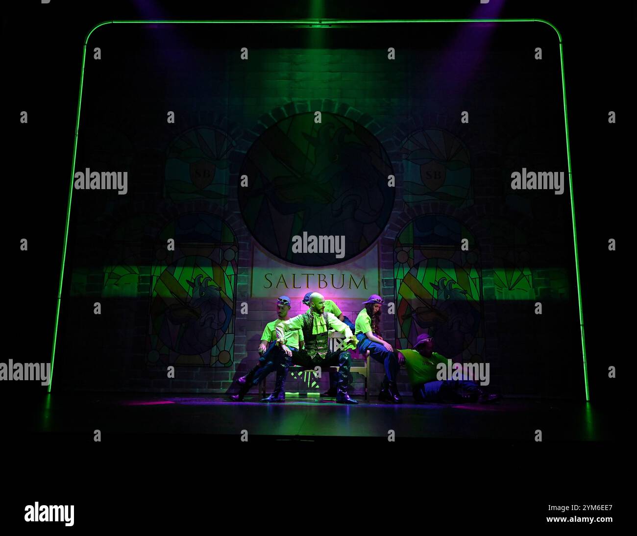 LONDON, UK. 20th Nov, 2024. Actor Andrew Pepper as Abanazaar, Aleyna ...