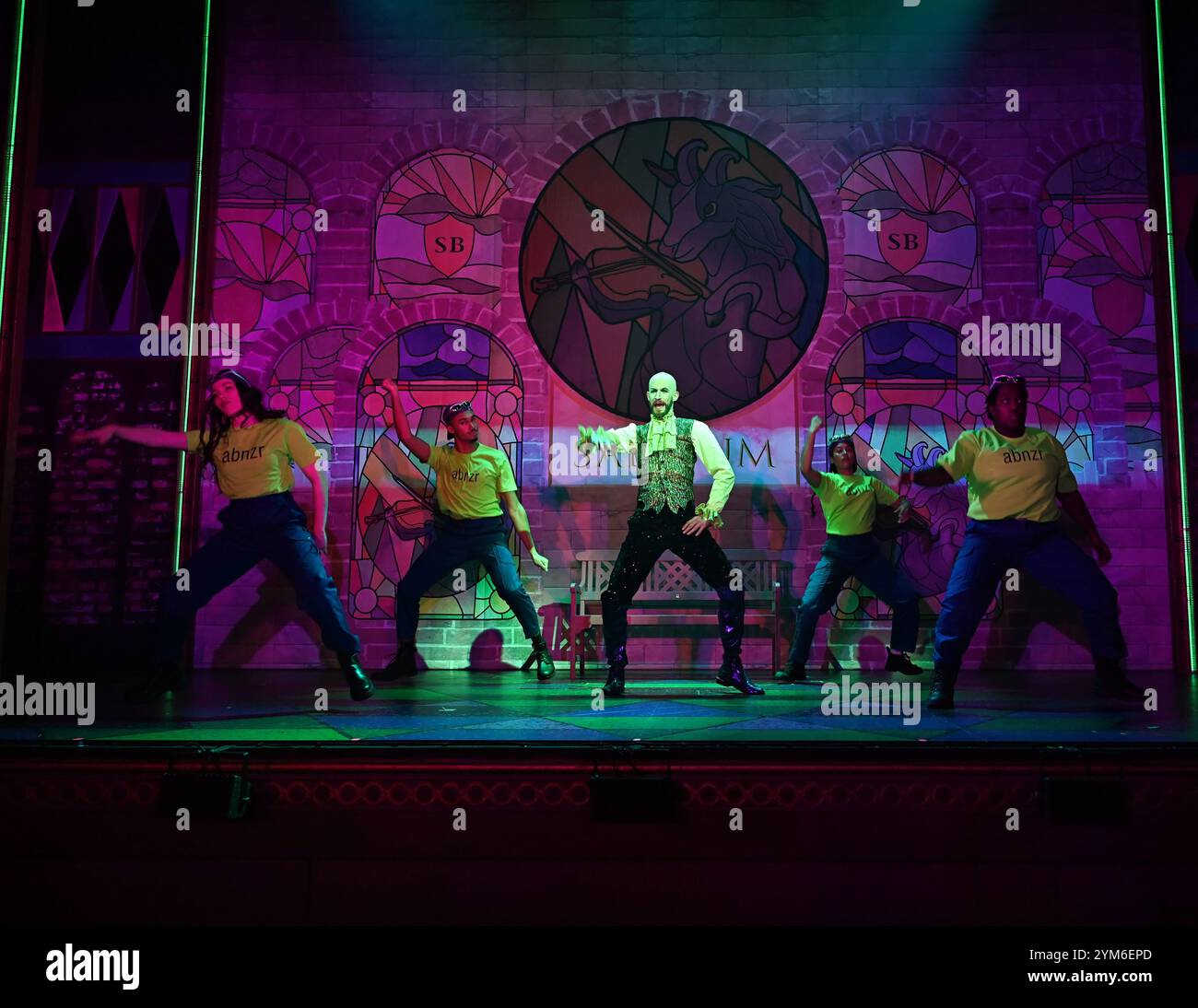 LONDON, ENGLAND: 20th November 2024: Actor Andrew Pepper as Abanazaar ...