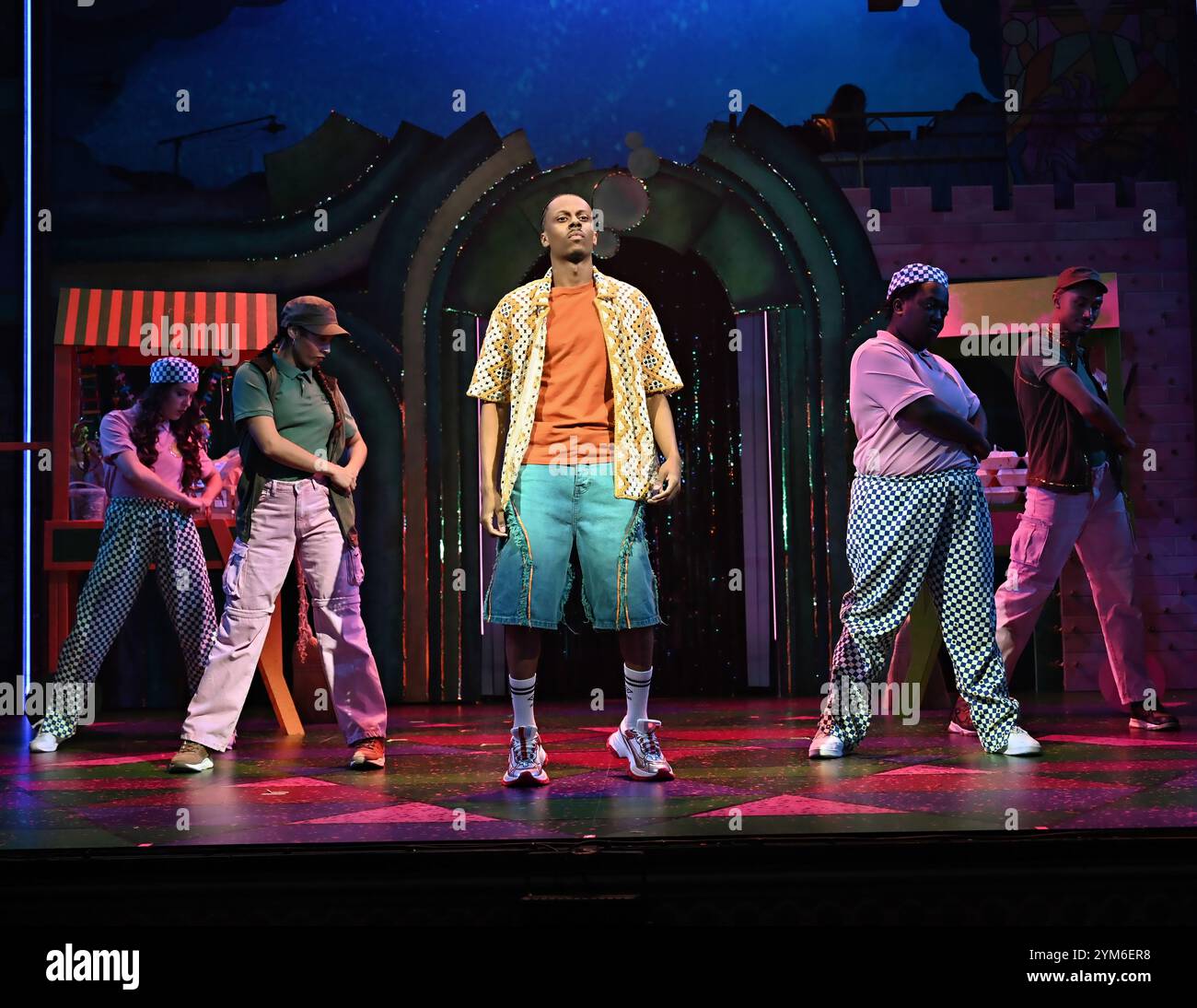 LONDON, UK. 20th Nov, 2024. Actor Andre Antonia as Aladdin, Aleyna ...