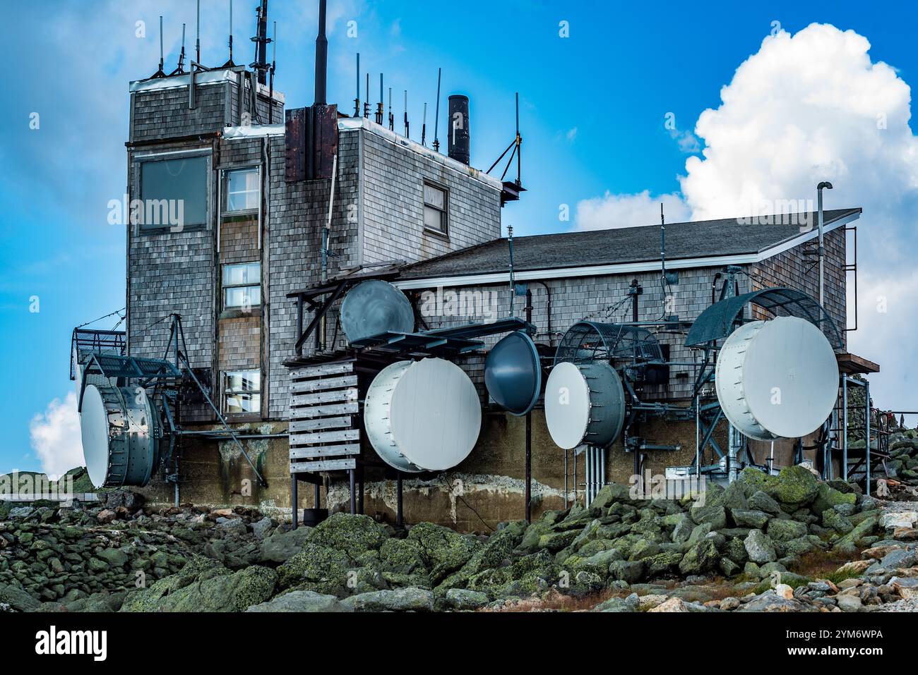 Mount Washington Observatory on Mount Washington in New Hampshire Stock ...