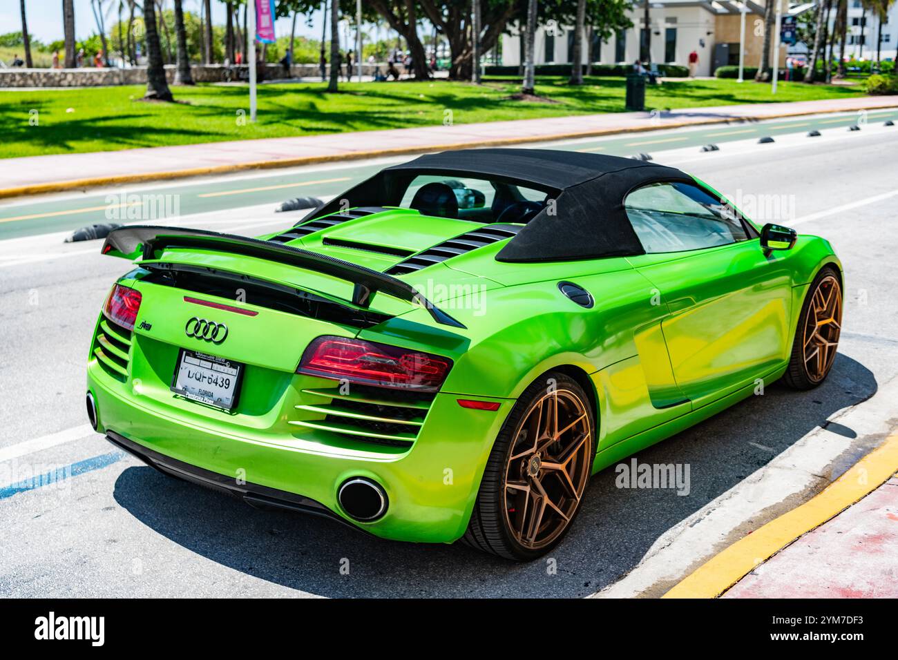 Miami Beach, Florida USA - June 5, 2024: 2014 Audi R8 green luxury car ...