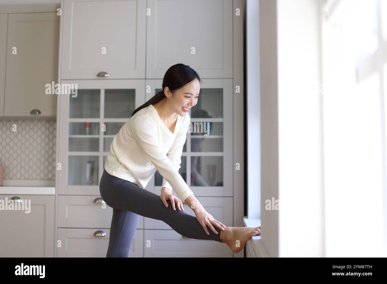 Indoor exercise hi-res stock photography and images - Alamy