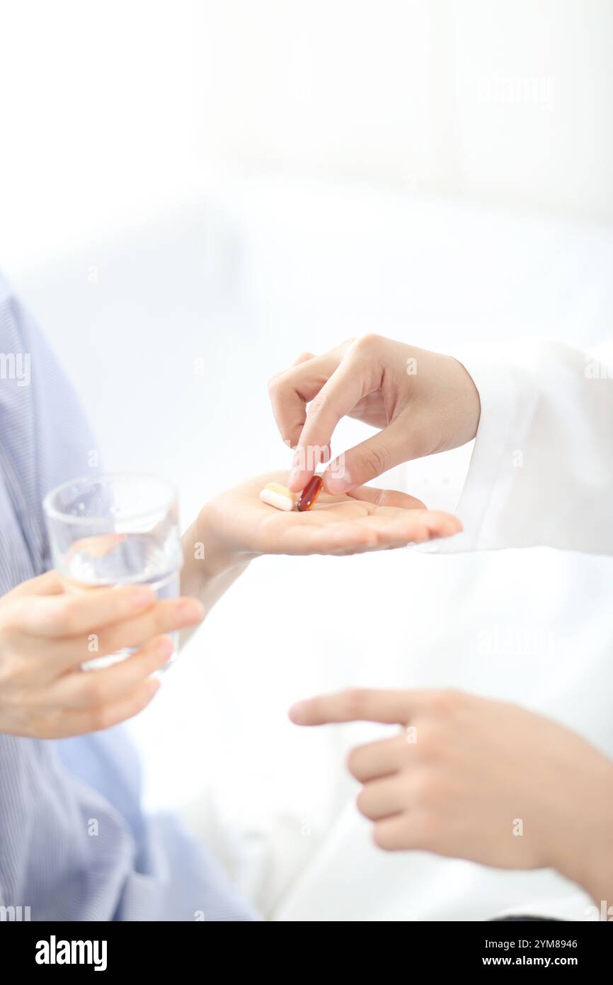 Patient explanation hi-res stock photography and images - Alamy