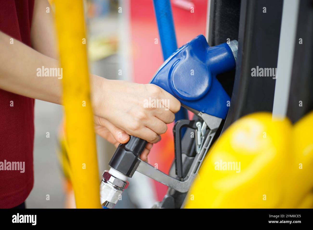 Aerial refuelling tanker hi-res stock photography and images - Alamy