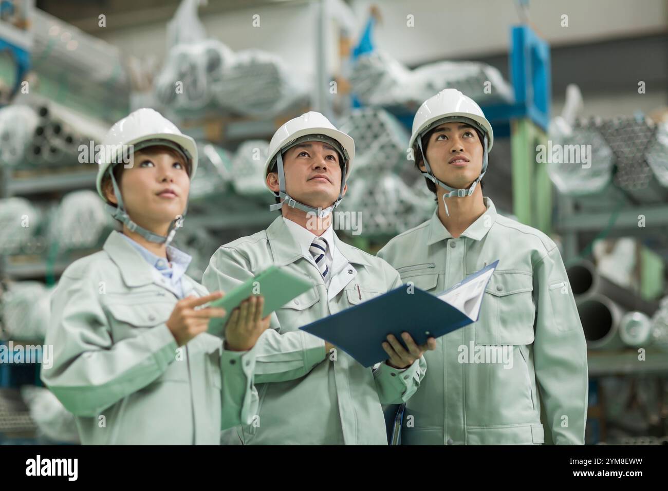 Male female workers having hi-res stock photography and images - Alamy