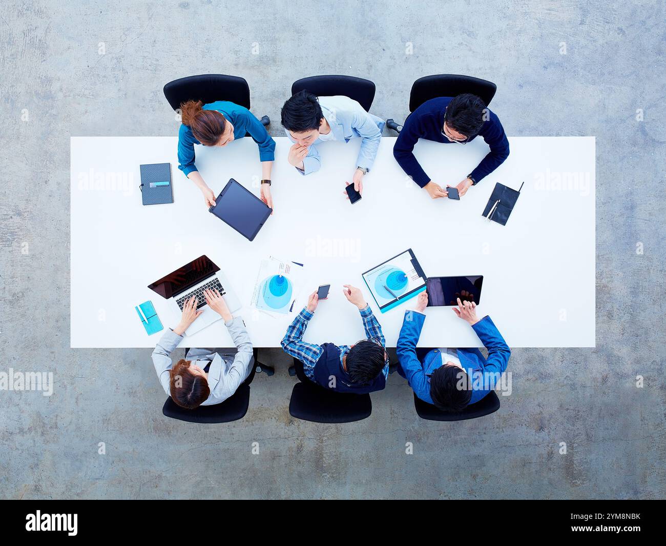 Meeting from overhead view Stock Photo - Alamy