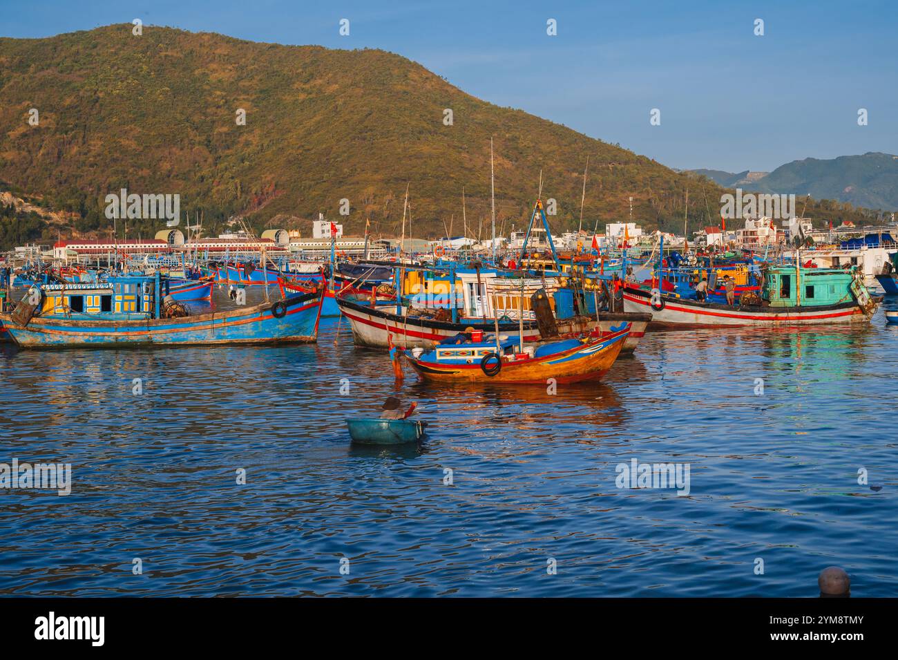There are many traditional Vietnamese fishing boats and ships in the ...