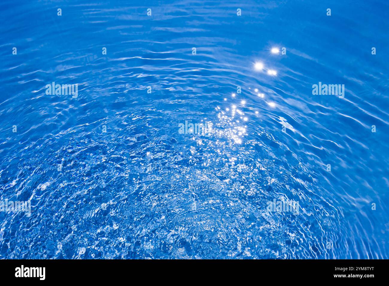 Pool weather hi-res stock photography and images - Alamy
