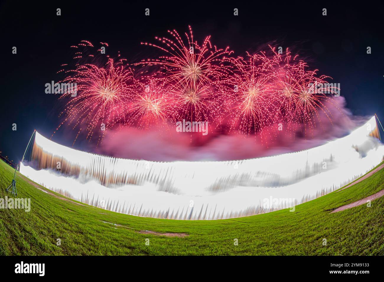 Adachi fireworks hi-res stock photography and images - Alamy