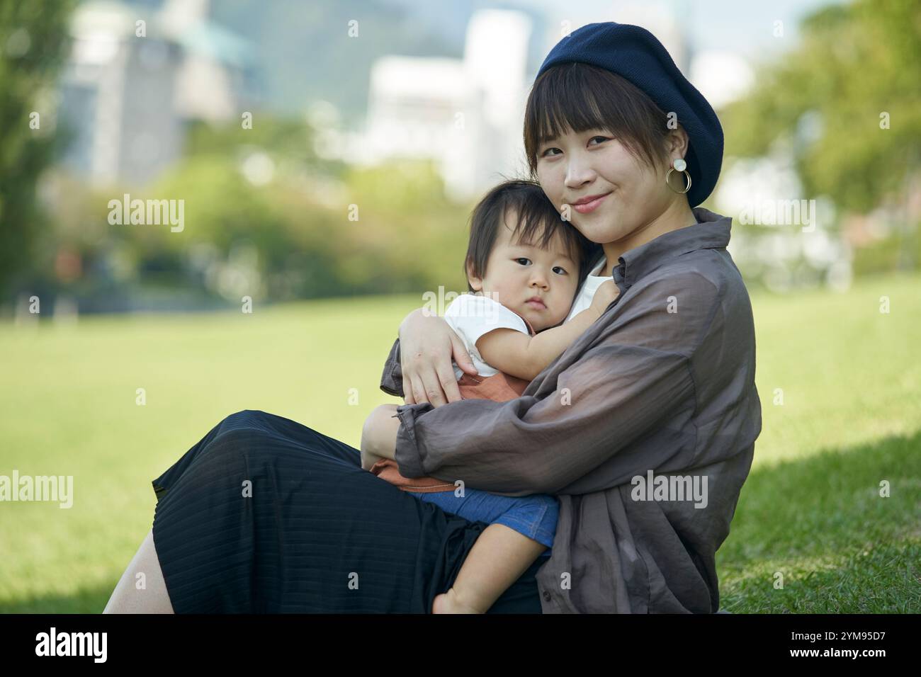 Cute Japanese baby and family Stock Photo - Alamy