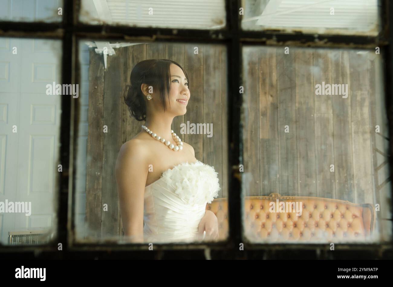 Person seen through glass window hi-res stock photography and images ...