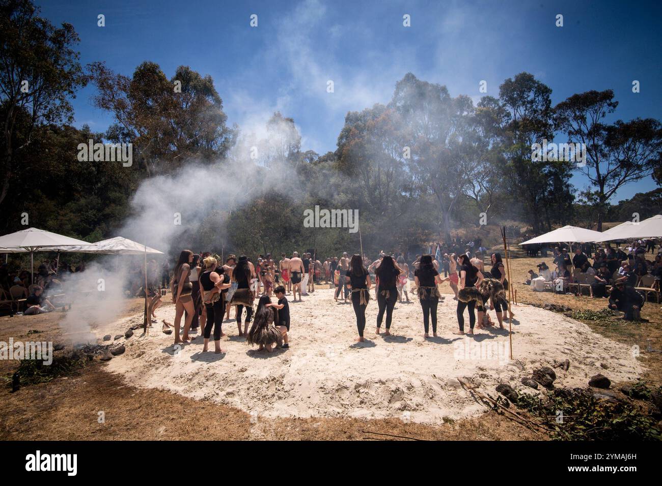 VICTORIAN TREATY NEGOTIATIONS CEREMONY Dancers perform while Chairs of ...