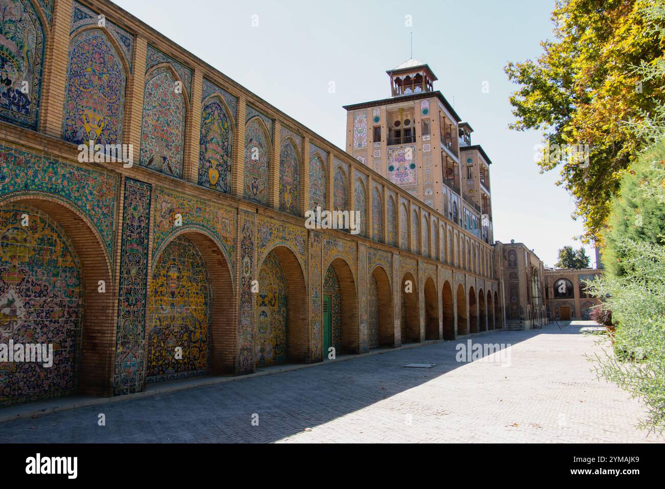 Persian Architecture at Its Finest: Shams-ol-Emareh in Golestan Palace ...