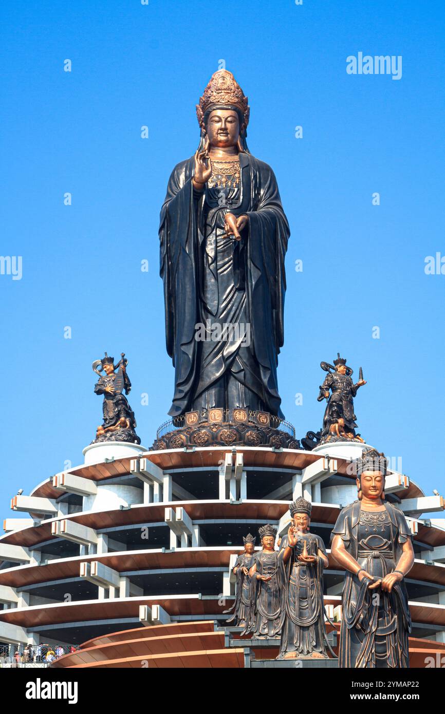 Bodhisattva Statue - Tallest Buddha Statue on a mountain The statue of ...