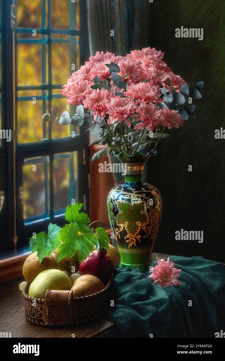 Chrysanthemums bouquet hi-res stock photography and images - Alamy