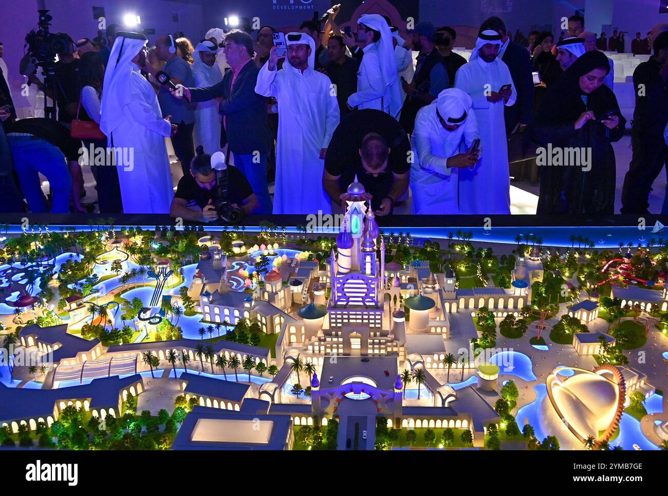 Simaisma. 20th Nov, 2024. Guests take pictures of the Land of Legends ...