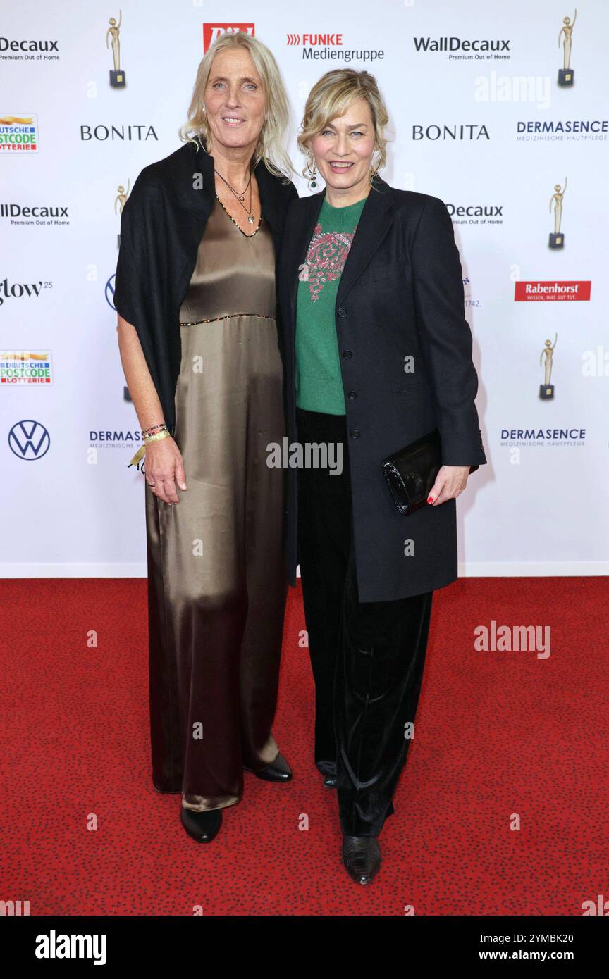 Heike Rath und Gesine Cukrowski bei der 17. Verleihung der Goldenen ...