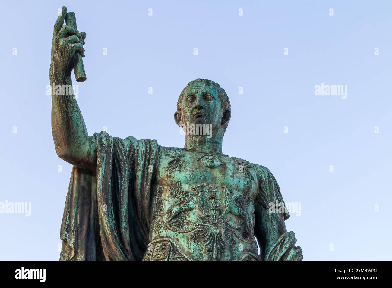 the bronze bust of the emperor Caesar Augustus Stock Photo - Alamy
