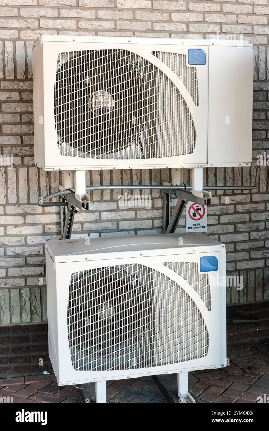 Pump energy hi-res stock photography and images - Alamy