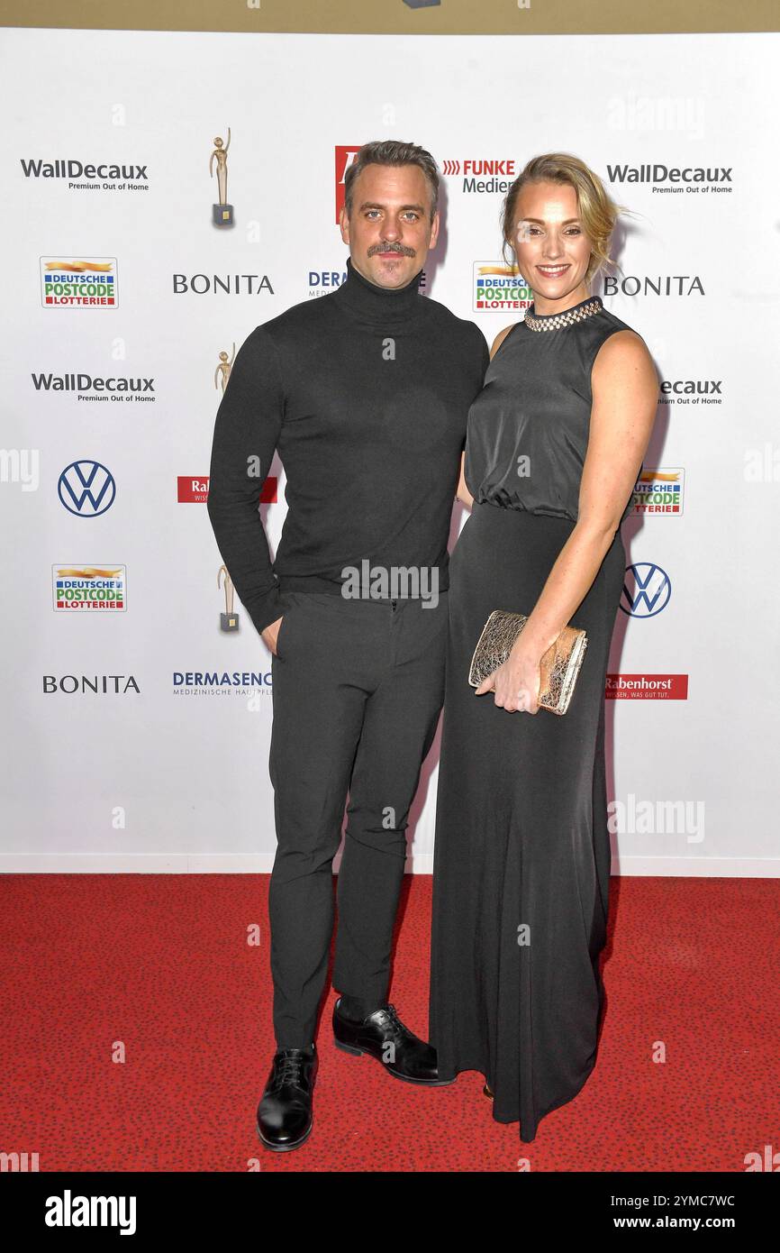 Marc Barthel und Anna Hofbauer bei der Verleihung Goldene Bild der Frau ...